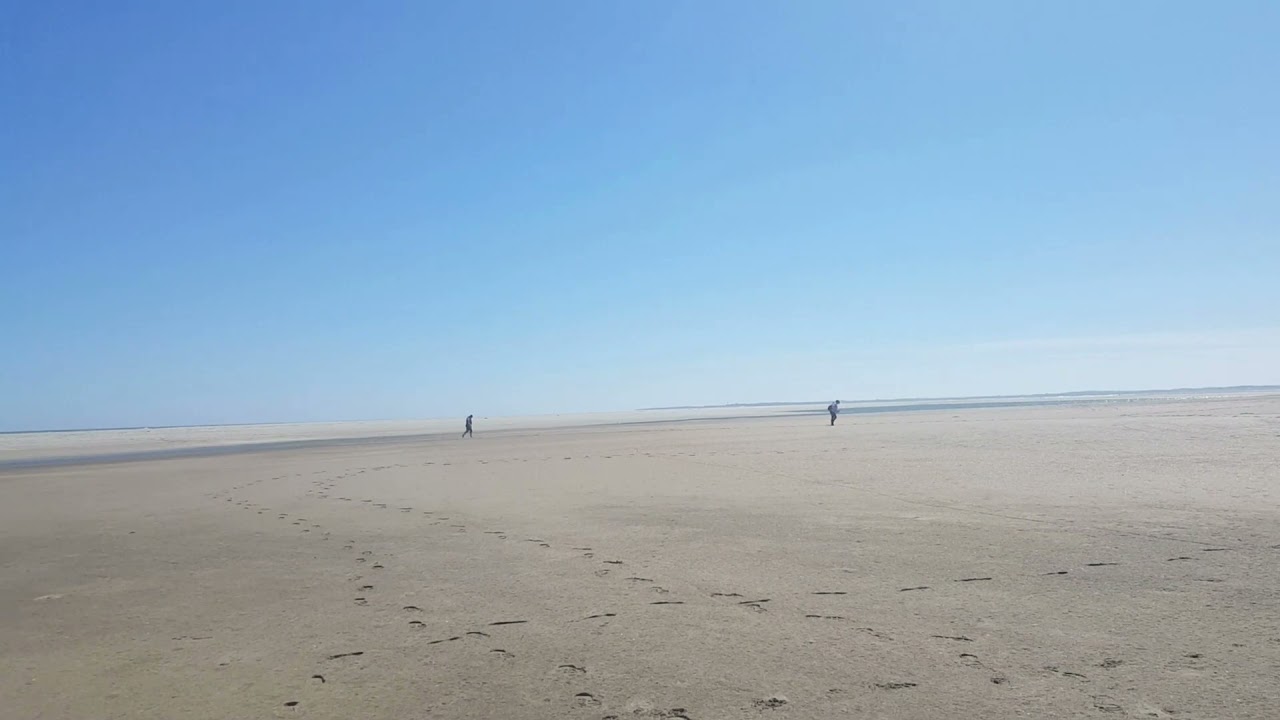 Video Taken Today of Curracloe Beach, County Wexford - HelloIrlandia TV